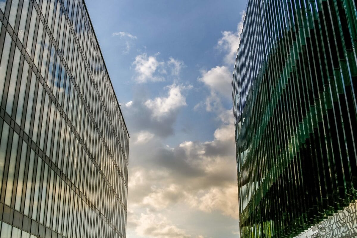 C Corporation vs. Pass-Through: What's the Right Structure for Your ...